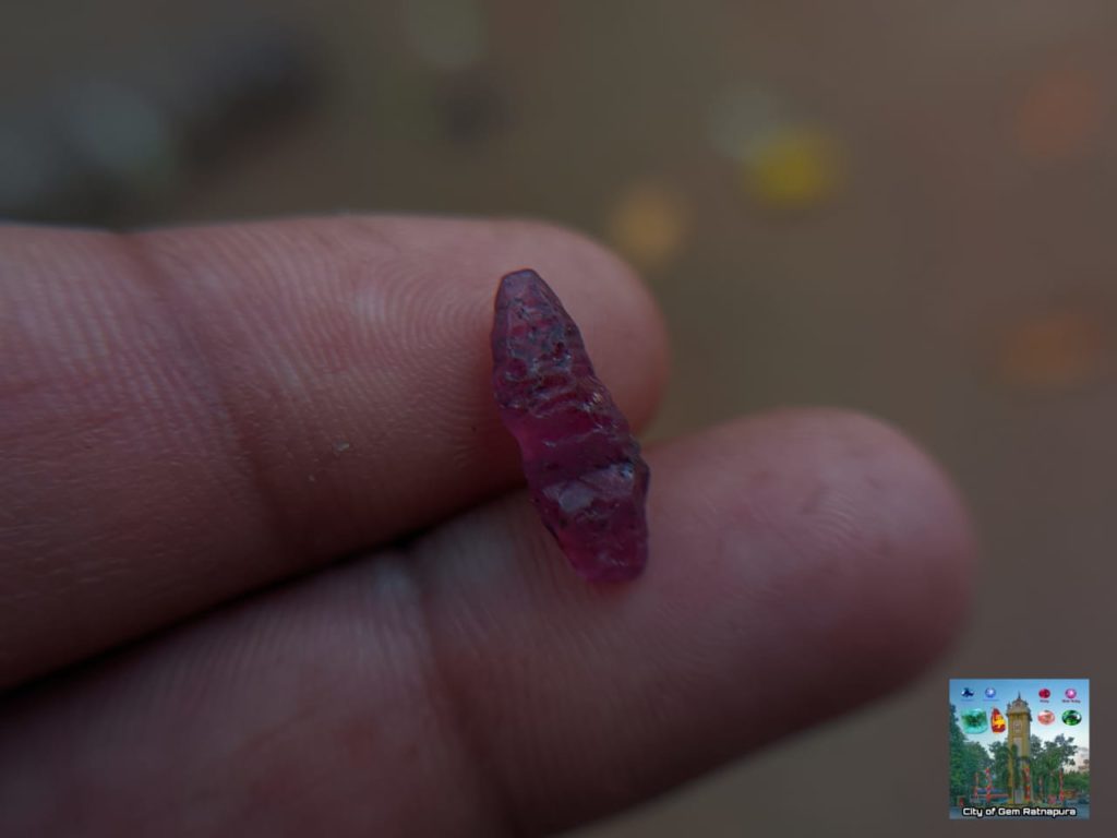 CEYLON NATURAL RARE RUBY CRYSTAL "SRI LANKAN RUBY"