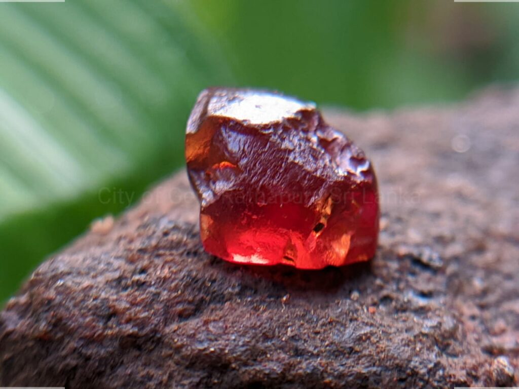 CEYLON NATURAL (ALMANDINE) SPESSARTITE GARNET ROUGH GEMSTONE ( SRI ...