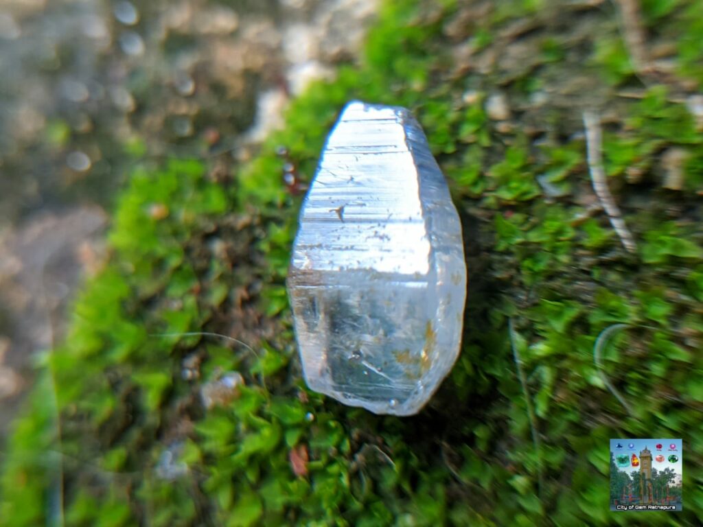 CEYLON NATURAL HEATING SAPPHIRE CRYSTAL "GEUDA ( DUM GAL )" glass body ...