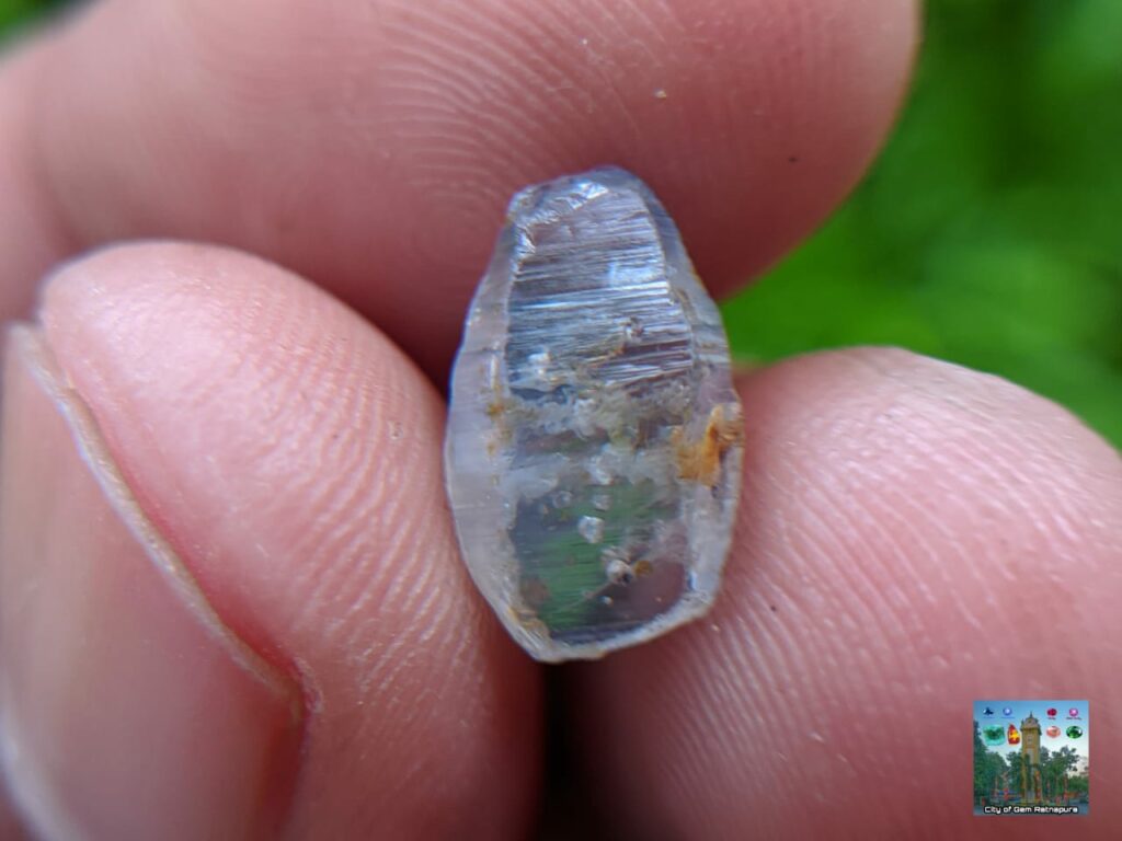 CEYLON NATURAL HEATING SAPPHIRE CRYSTAL "GEUDA ( DUM GAL )" glass body ...