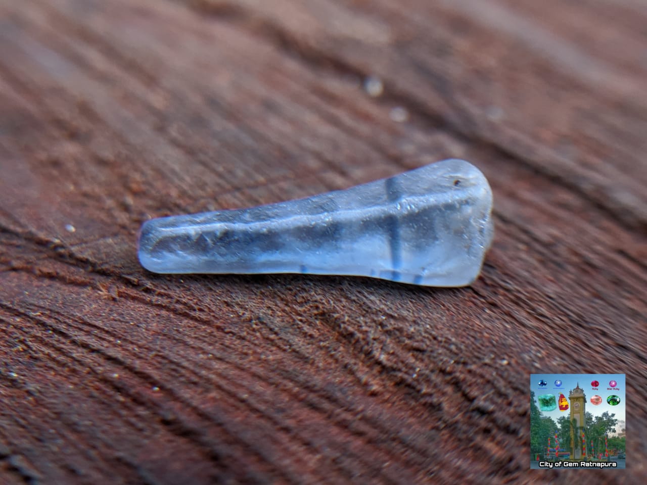 NATURAL HEATING SAPPHIRE CRYSTAL "Ottu Crystal"