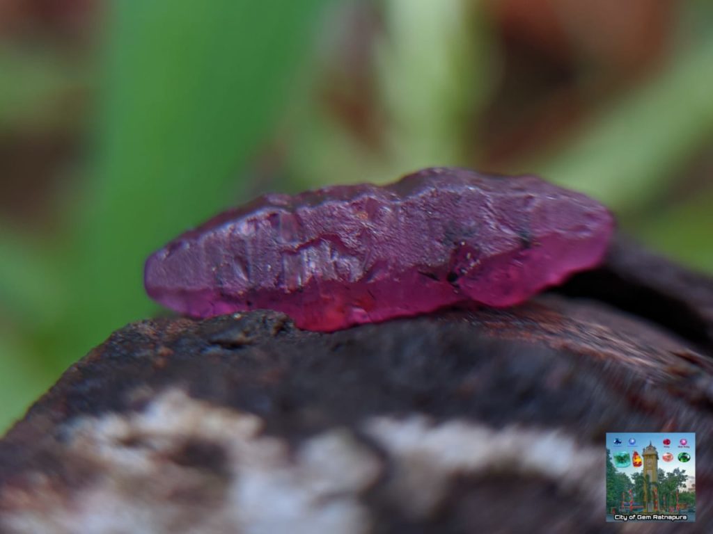 CEYLON NATURAL RARE RUBY CRYSTAL "SRI LANKAN RUBY"
