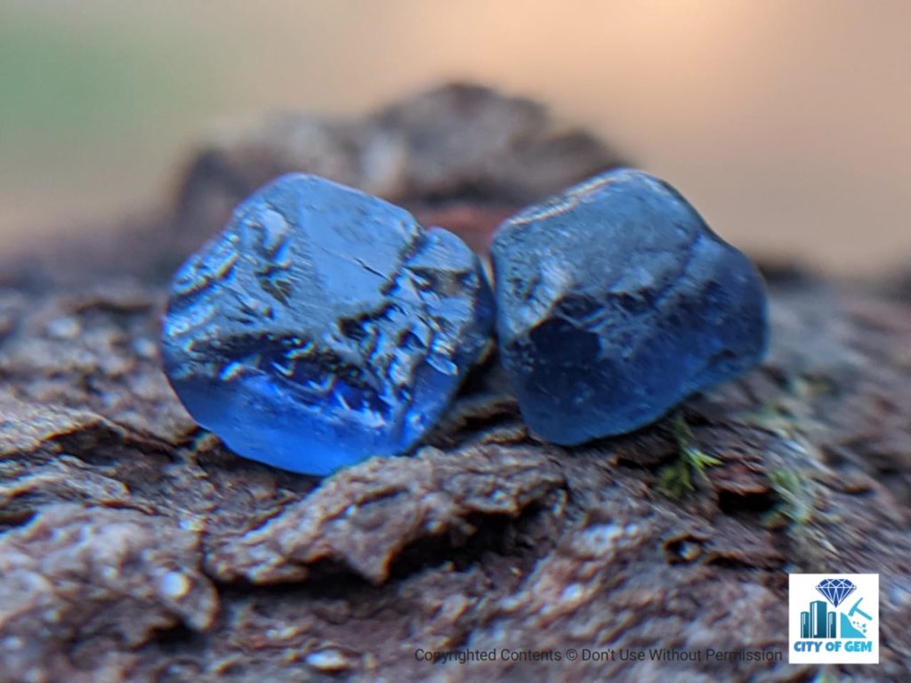 Ceylon Natural Royal Blue Sapphire Rough Gemstone