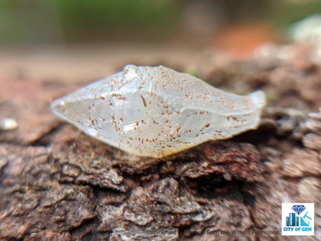 Ceylon Natural "geuda" Heating Sapphire Crystal