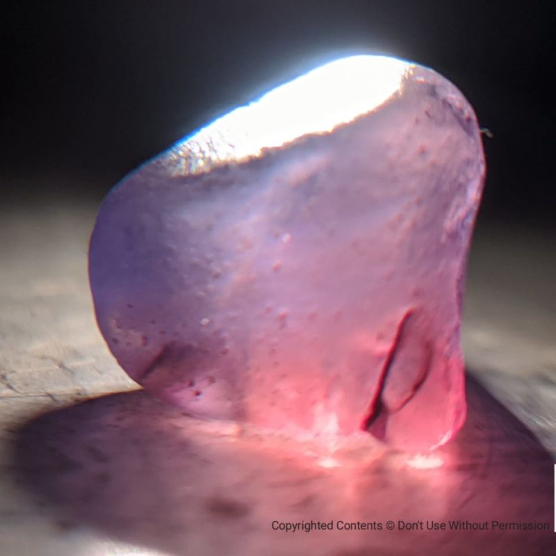 NATURAL HEATING SAPPHIRE ROUGH GEMSTONES ( Rathu Geuda ) -