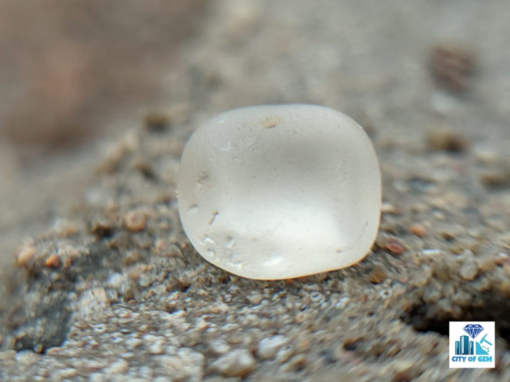 Natural White Sapphire Rough Gemstone ( Colourless Sapphire - Pure White ) -