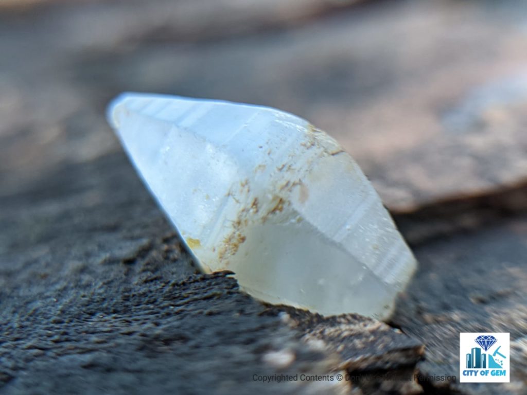 Ceylon Natural "Geuda" Heating Sapphire Terminated Complete Crystal ...