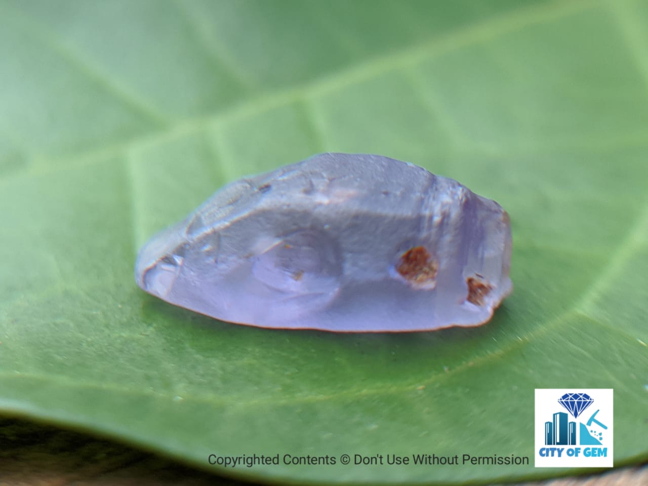 Ceylon Natural Colour Shifting Sapphire Crystal