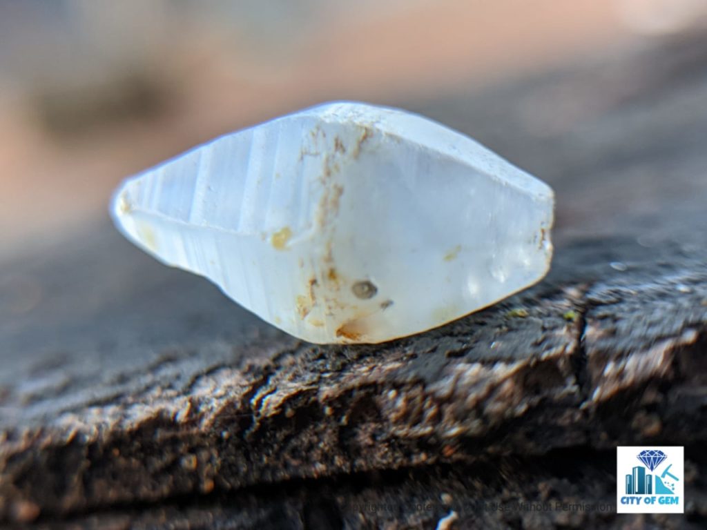 Ceylon Natural "Geuda" Heating Sapphire Terminated Complete Crystal ...