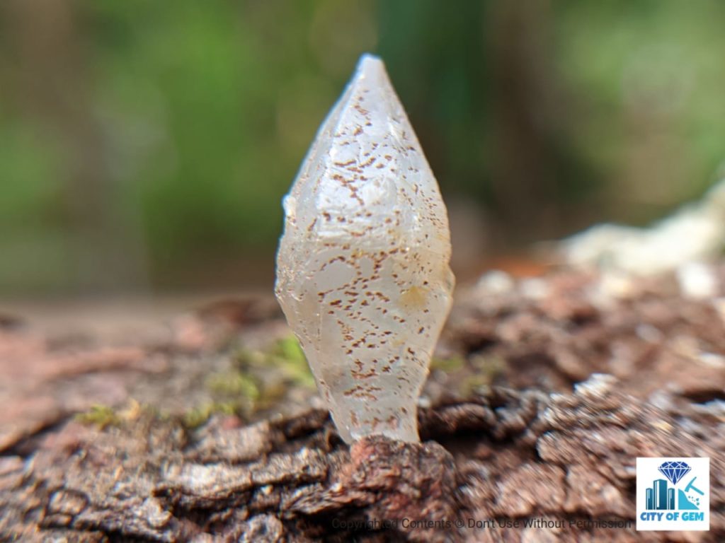 Ceylon Natural "geuda" Heating Sapphire Crystal