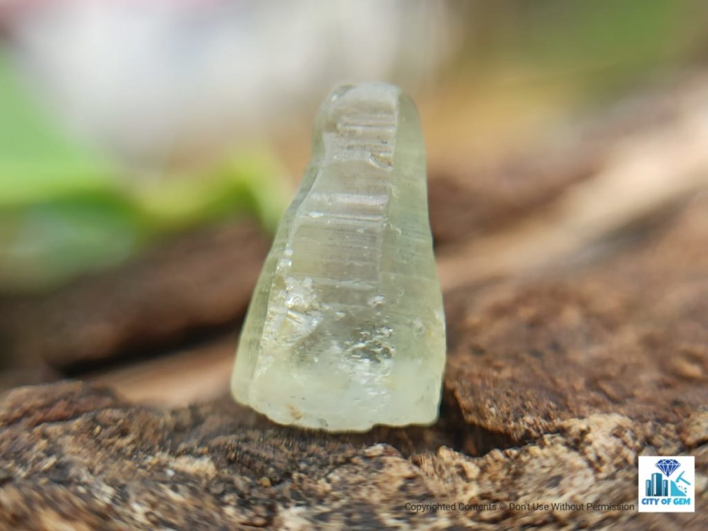 Ceylon Natural Sapphire Crystal Mix Lots