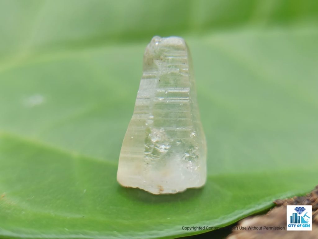 Ceylon Natural Sapphire Crystal Mix Lots