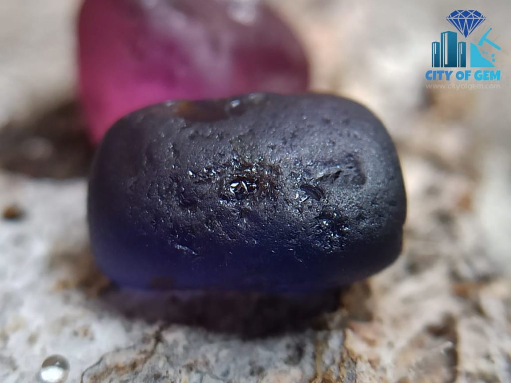 Natural Blue Sapphire with Ruby