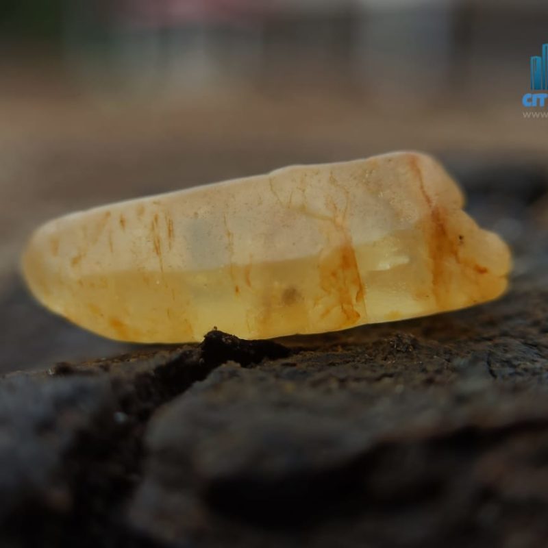 Ceylon Natural Yellow Sapphire Crystals