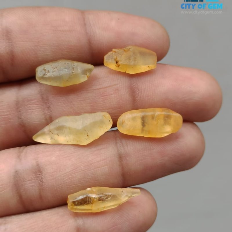 Ceylon Natural Yellow Sapphire Crystals