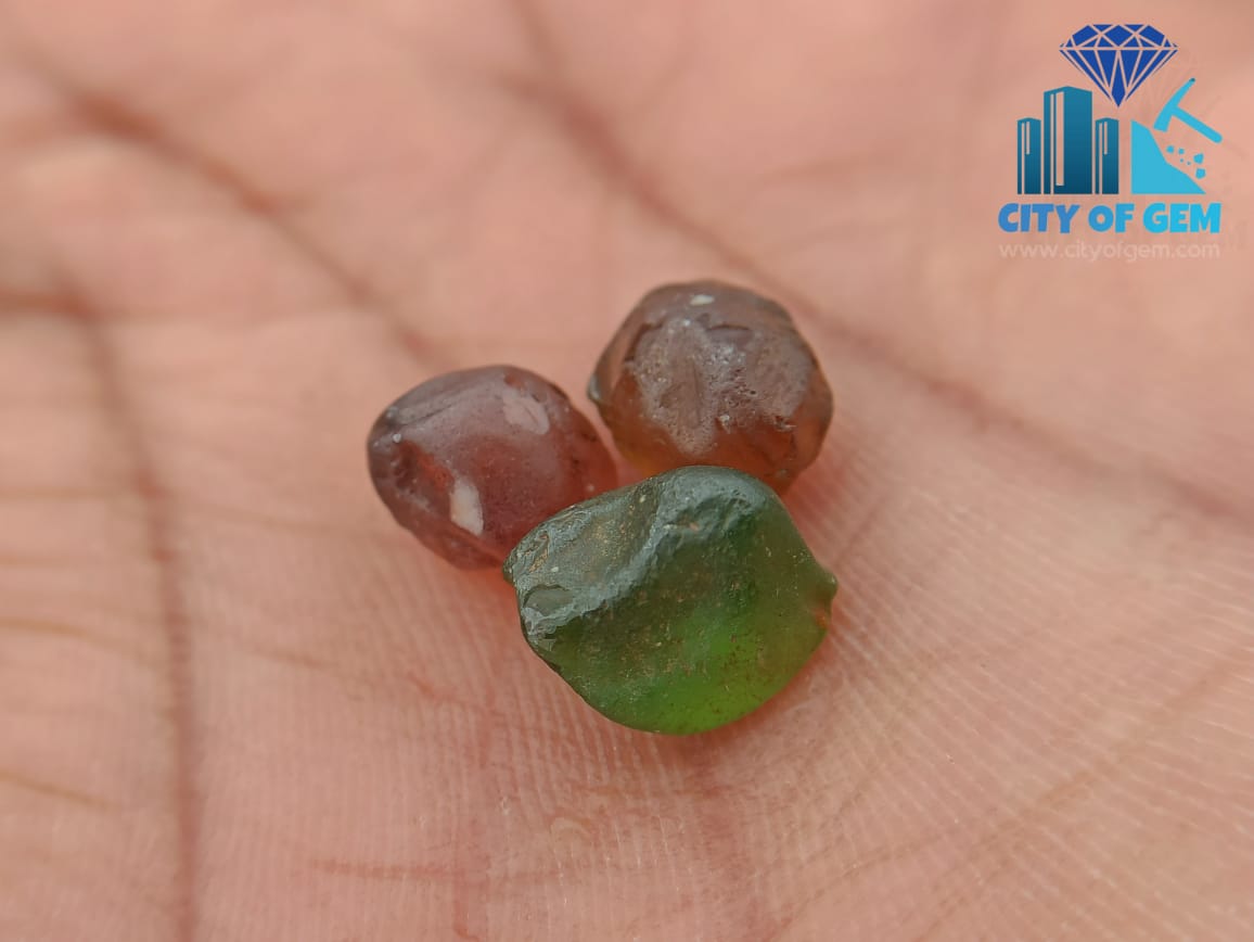 Natural Zircon Gemstones