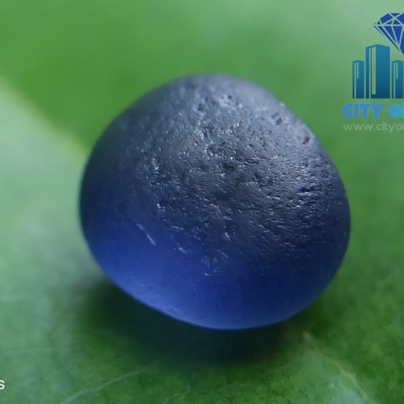 Best Quality Natural Royal Blue Sapphire Rough Gemstones from Famous ...