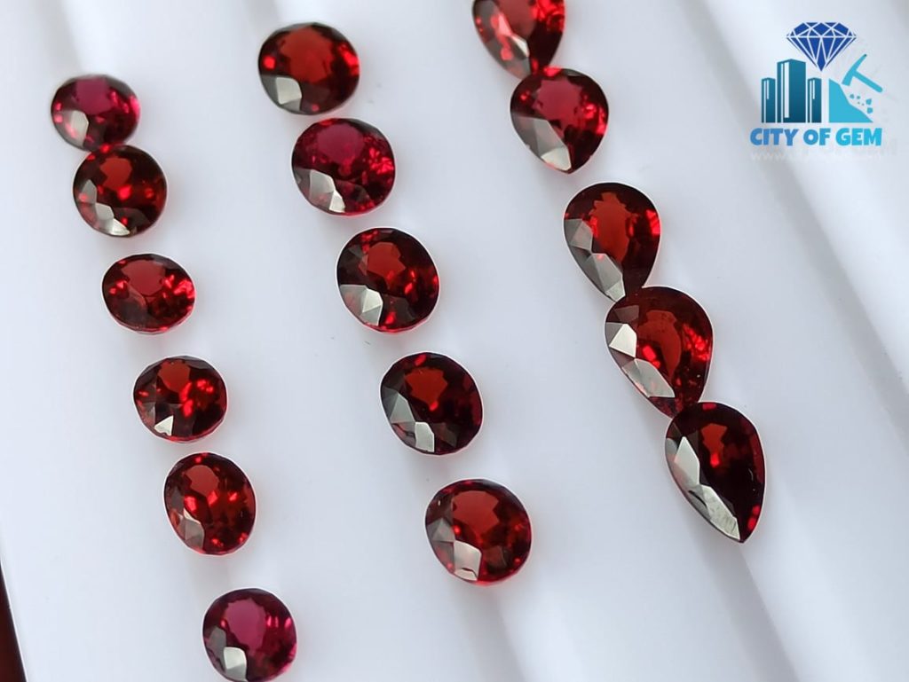 Natural Fine Quality Garnet Oval and Pear Shape Gemstones Lot