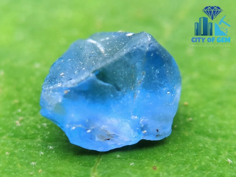 Ceylon Natural Spinel Rough Alluvial Gemstones with Mehenge and Ghano ...