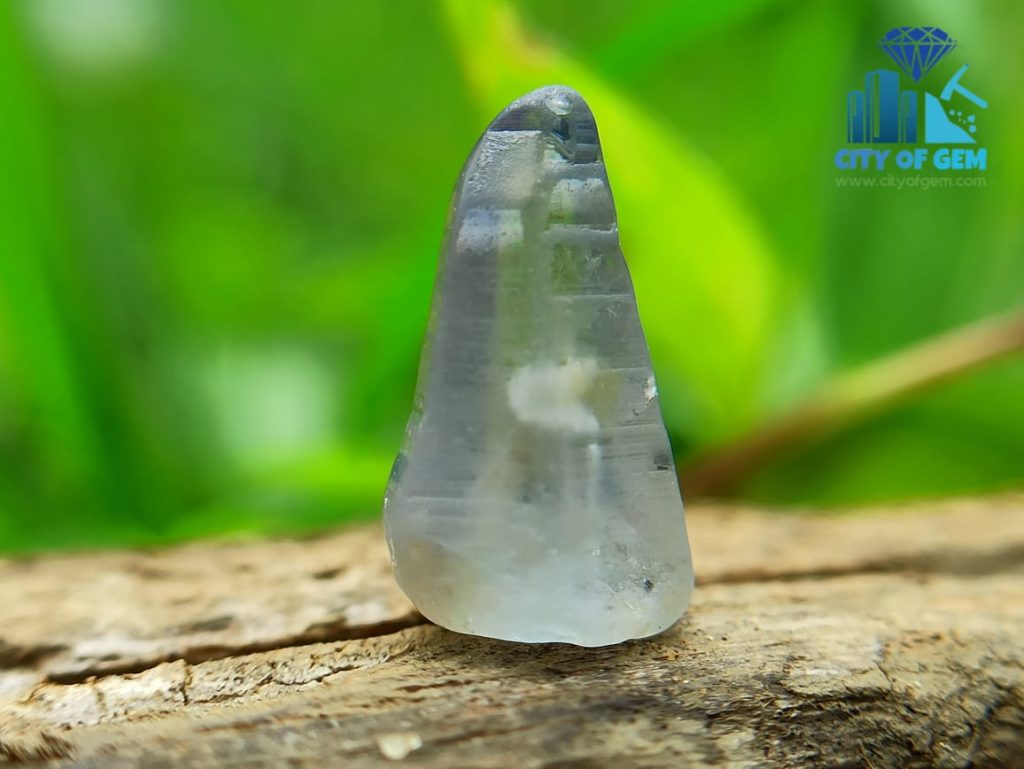 CEYLON NATURAL SAPPHIRE CRYSTAL COLLECTION WITH UNIQUE BEAUTIES