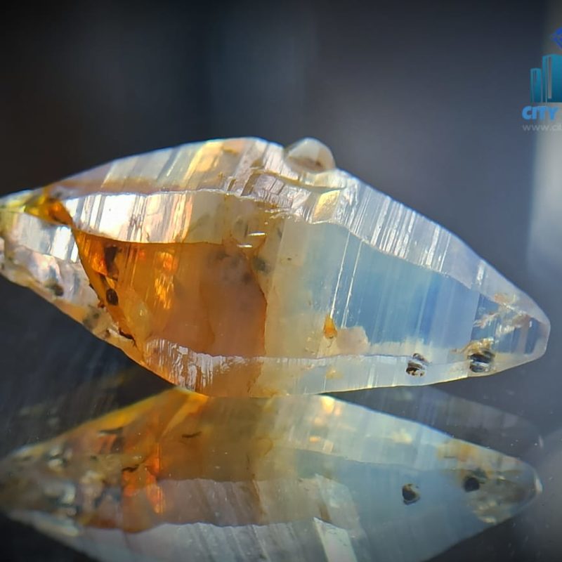 Natural Double Terminated Bipyramidal Geuda Sapphire Complete Crystal