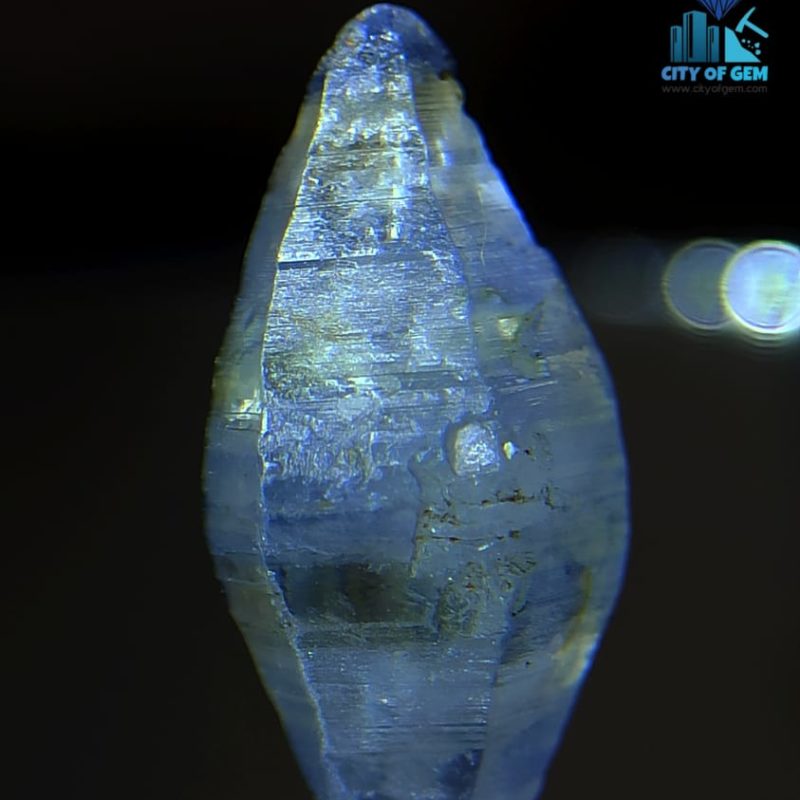 Sapphire Complete Double Terminated Bipyramidal Crystal with Good ...