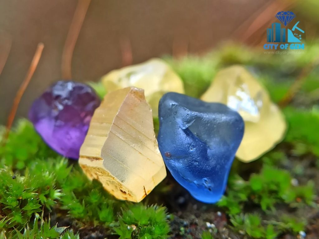 Ceylon Natural Facet Grade Sapphire Rough Alluvial Gemstones collection