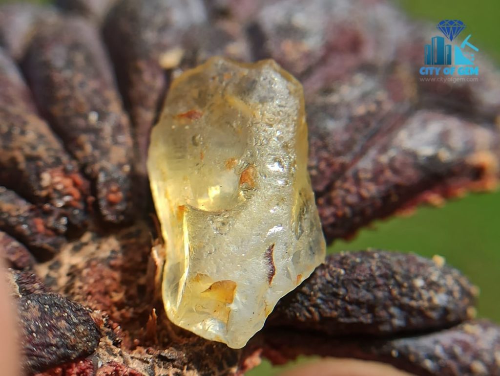 Natural Heating Grade Yellow Sapphire Rough Gemstone - Facet Grade