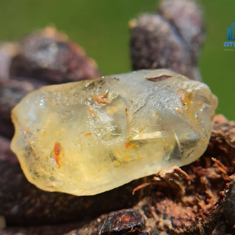 Natural Heating Grade Yellow Sapphire Rough Gemstone - Facet Grade