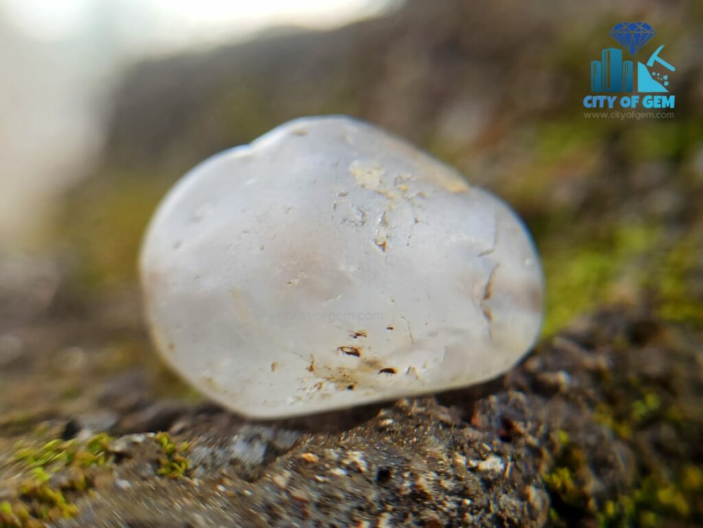 "Ancient Natural Sapphire Large Mukkaru Bead: A Glimpse into Sri Lanka ...