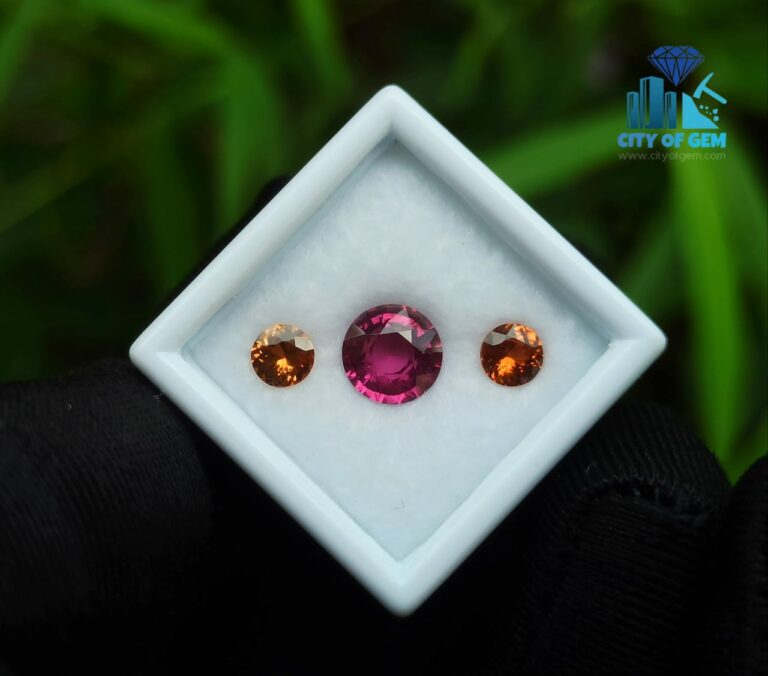Natural Pink Rhodolite Garnet with Round Orange Zircon and Spessartite ...