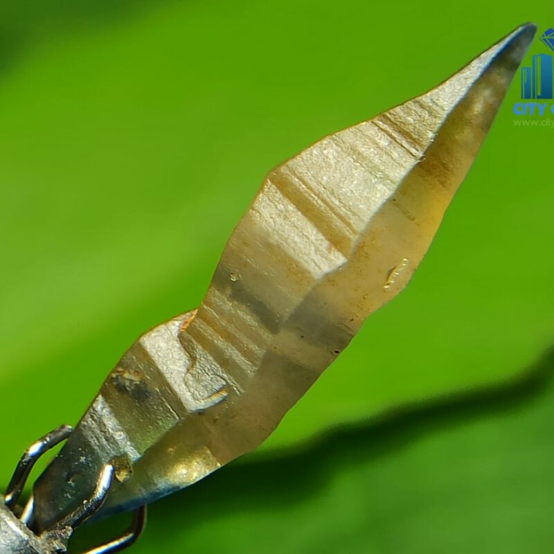 Ceylon Natural Bi-color Sapphire Complete Crystal - Wedding Stone ...