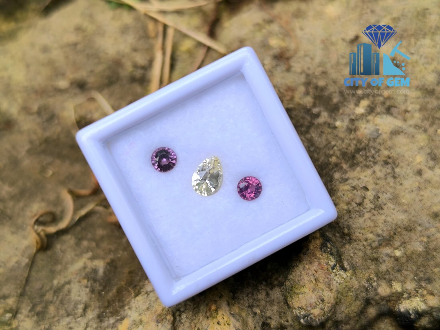 Ceylon Natural Yellow Sapphire & Spinel Pair for Jewelry Designs