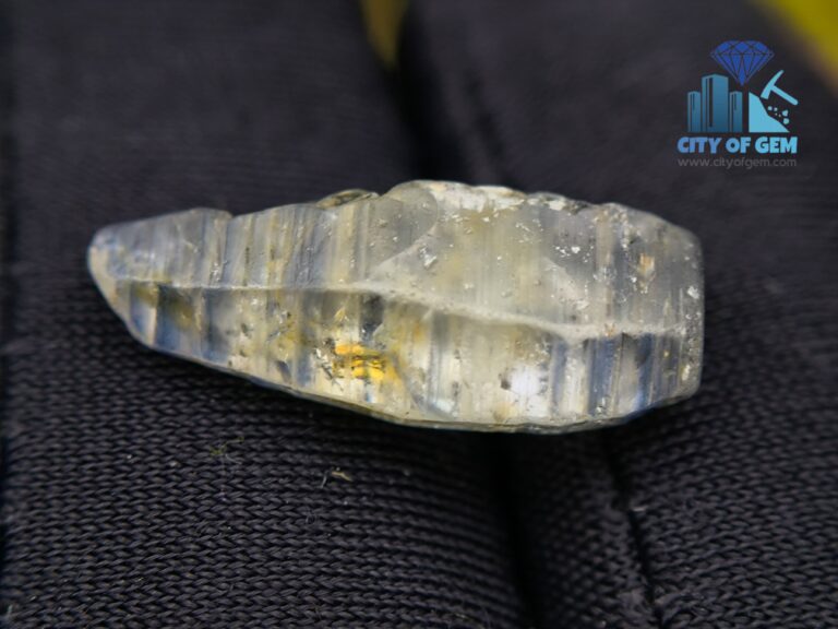 Ceylon Natural Bi-color Sapphire Complete Crystal