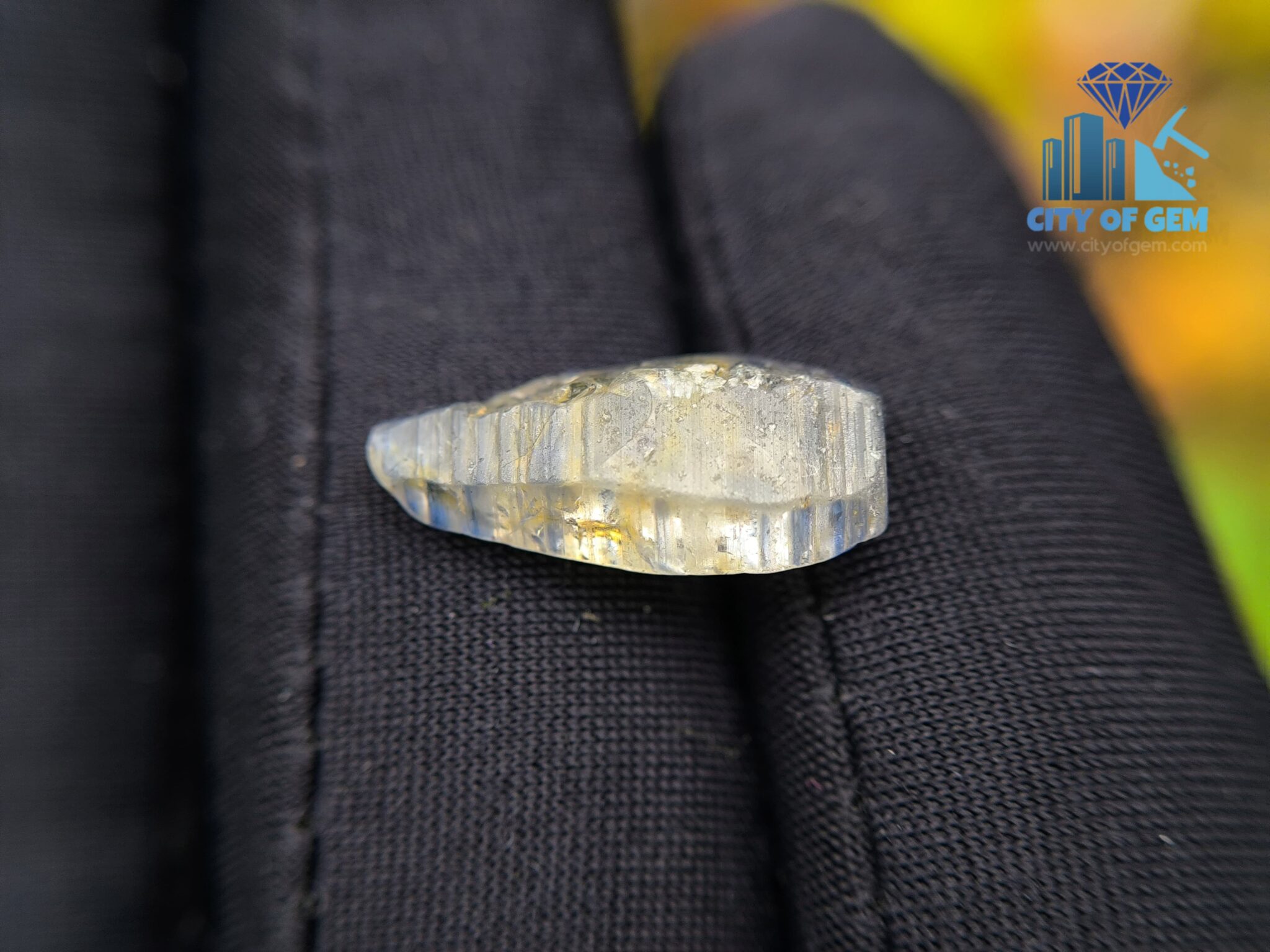 Ceylon Natural Bi-color Sapphire Complete Crystal