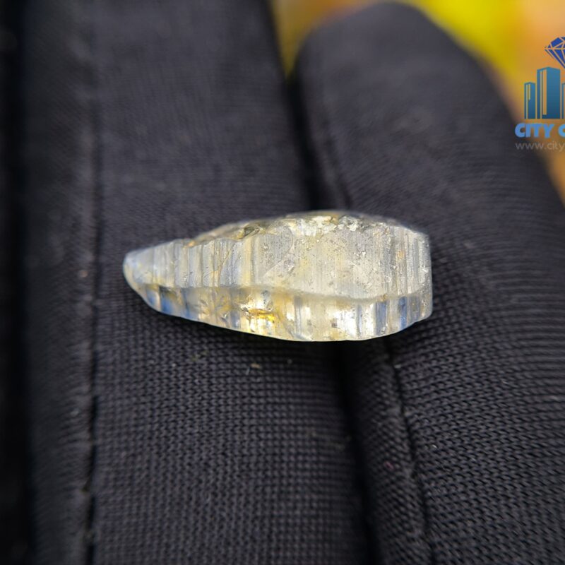 Ceylon Natural Bi-color Sapphire Complete Crystal