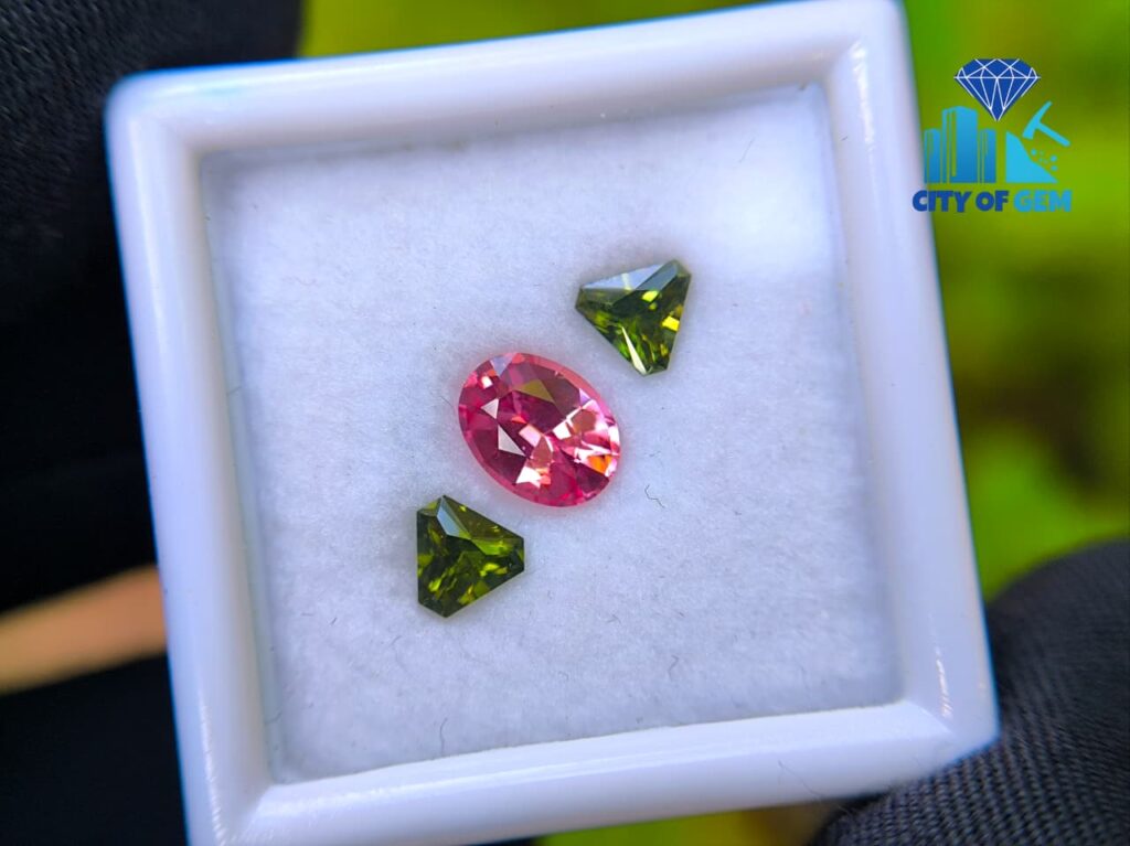 Ceylon Natural Mehenge Color Spinel with Green Zircon Pair for Jewellery Design